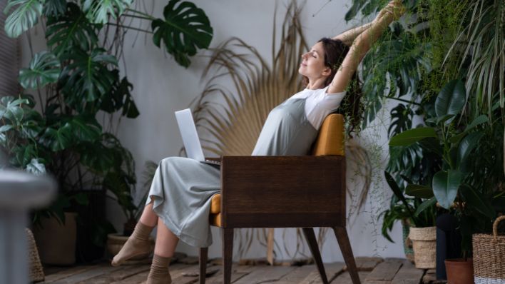 Striking the Right Balance: Five Tips for Balancing Work and Family Life